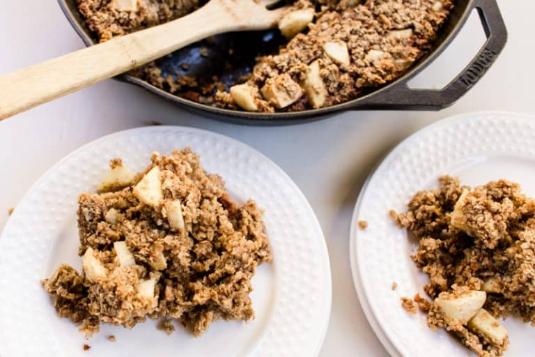 Apple cinnamon baked oatmeal | Easy pro-metabolic breakfast - Cast Iron ...