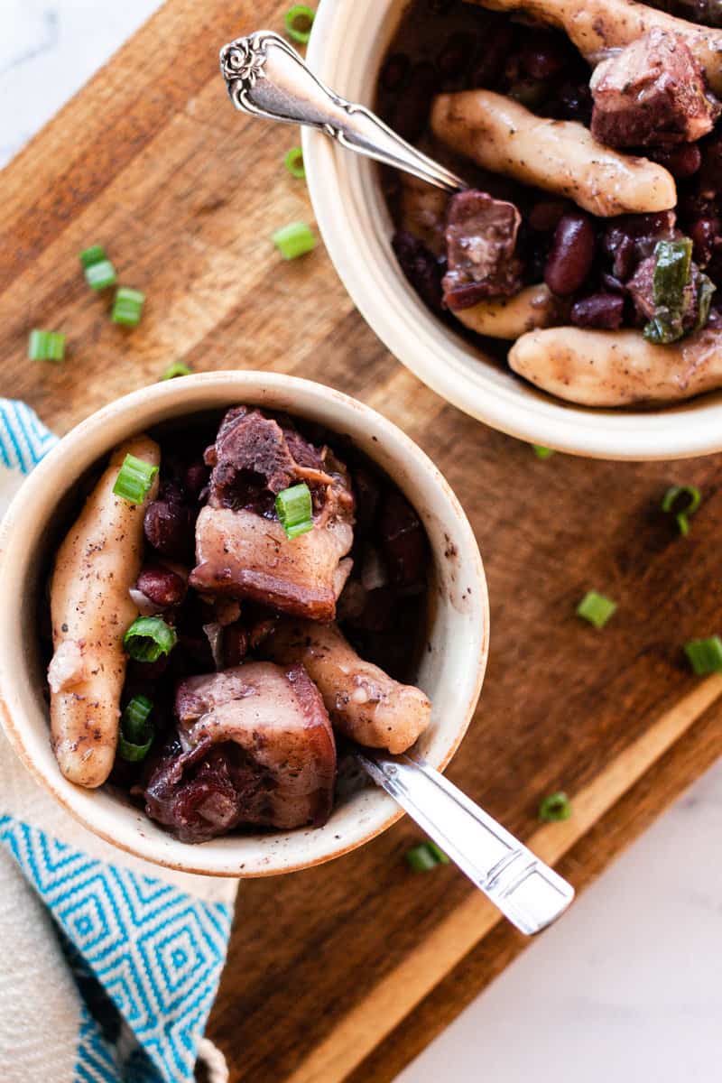Stew Peas Recipe with Pigs Tail - Cast Iron Skillet Cooking