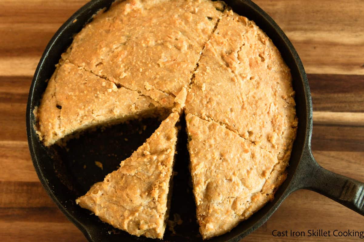 Cornbread with Freshly Milled Flour - Cast Iron Skillet Cooking