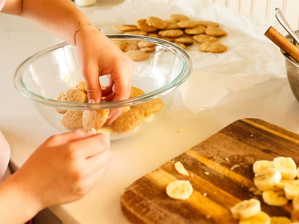 Banana Pudding - Cast Iron Skillet Cooking
