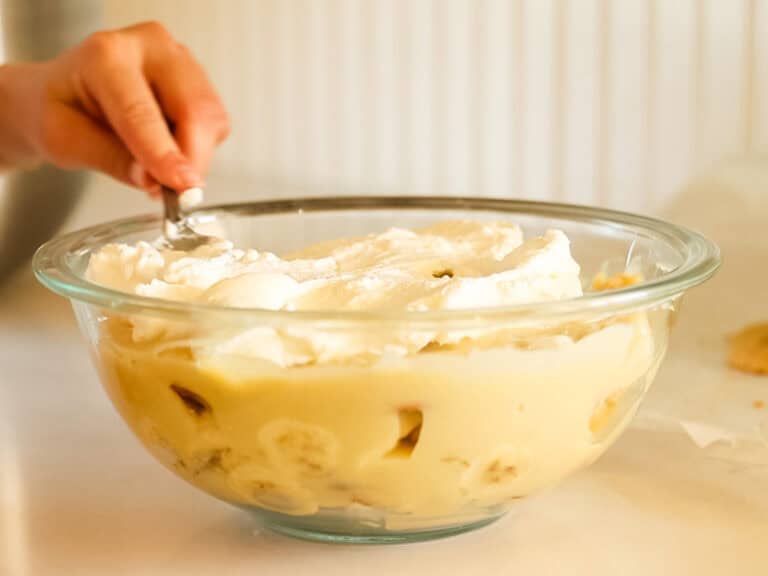 Banana Pudding - Cast Iron Skillet Cooking